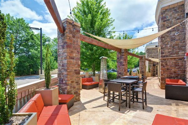 Hampton Inn & Suites Raleigh/crabtree Valley - Raleigh, NC