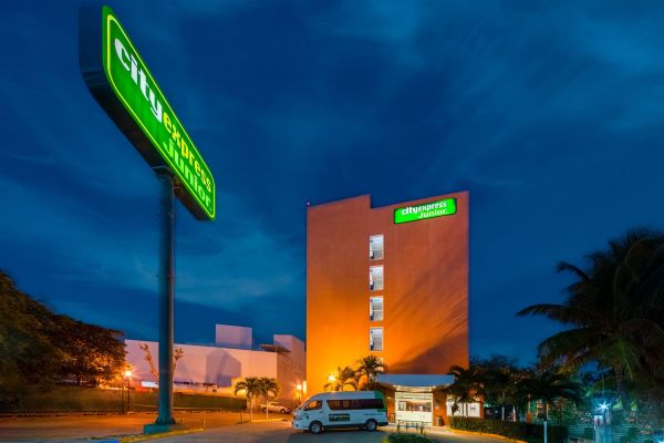 City Express Junior By Marriott Ciudad Del Carmen - Ciudad del Carmen