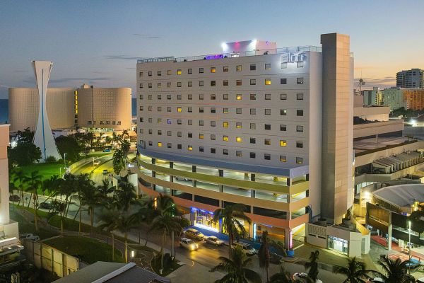 Aloft Cancun - Cancún