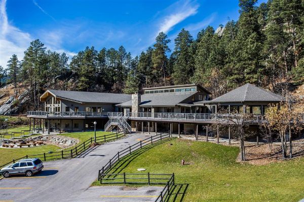 K Bar S Lodge An Ascend Collection Hotel - Núi Rushmore
