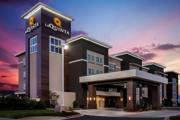 La Quinta Inn & Suites By Wyndham Odessa North - Odessa, TX