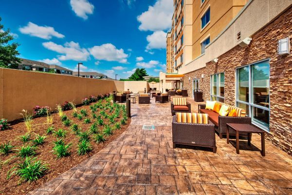 Courtyard By Marriott Westbury Long Island - Long Island, NY