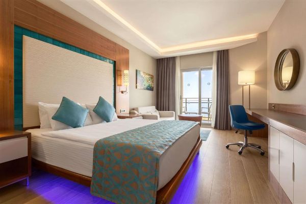 Ramada Resort By Wyndham Kusadasi - Kuşadası