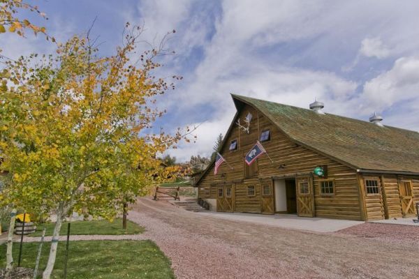 The Brush Creek Luxury Ranch - Greenwich, NY