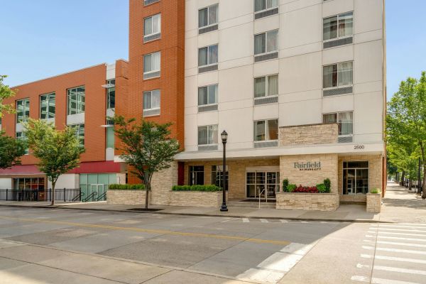 Fairfield Inn And Suites By Marriott Cincinnati Uptown University Area - Cincinnati, OH