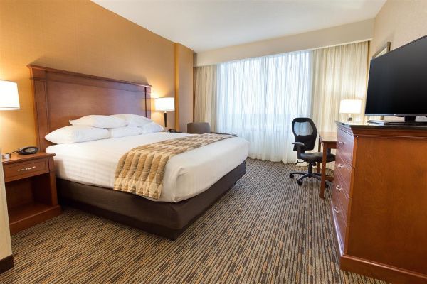 Drury Plaza Hotel Carmel - Carmel, IN
