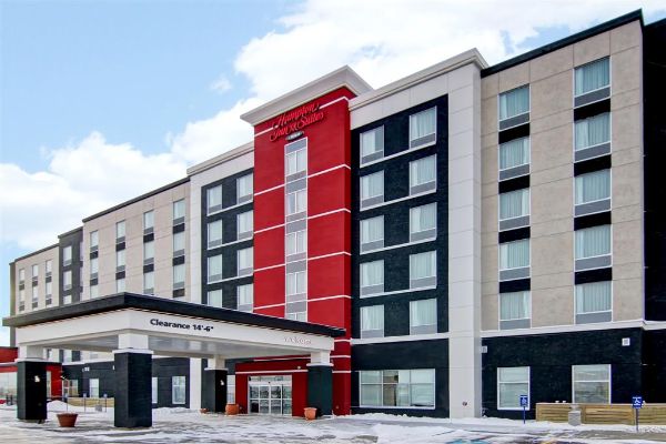 Hampton Inn & Suites By Hilton-grande Prairie Alberta - Grande Prairie