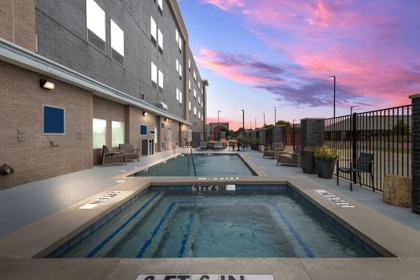 Four Points By Sheraton Plano - Frisco