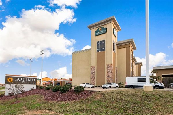 La Quinta Inn & Suites By Wyndham West Monroe - Monroe, LA