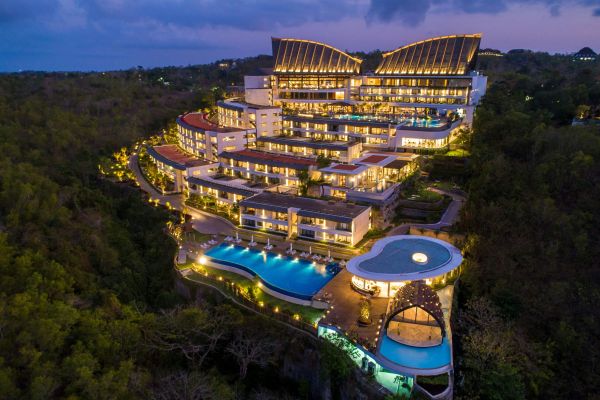 Renaissance Bali Uluwatu Resort And Spa - Bali
