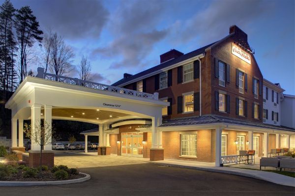 Hampton Inn & Suites Manchester - Manchester, VT