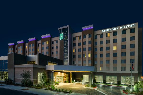 Embassy Suites College Station - College Station, TX