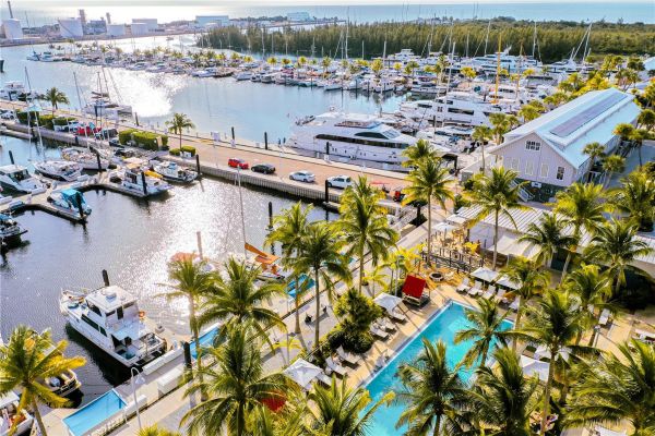 Perry Hotel Key West - Stock Island, FL