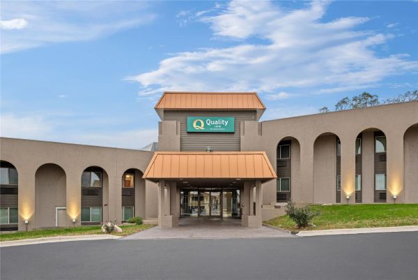 Quality Inn West Des Moines - Clive - Des Moines, IA