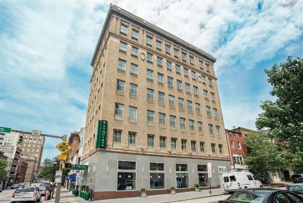 La Quinta Inn & Suites By Wyndham Baltimore Downtown - Baltimore, MD