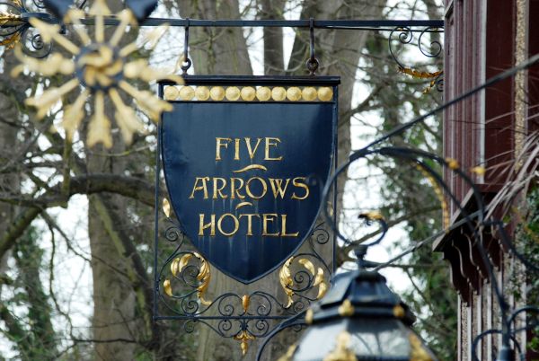 Five Arrows - Oxfordshire