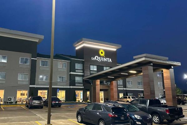 La Quinta Inn & Suites By Wyndham Fayetteville - Springdale, AR