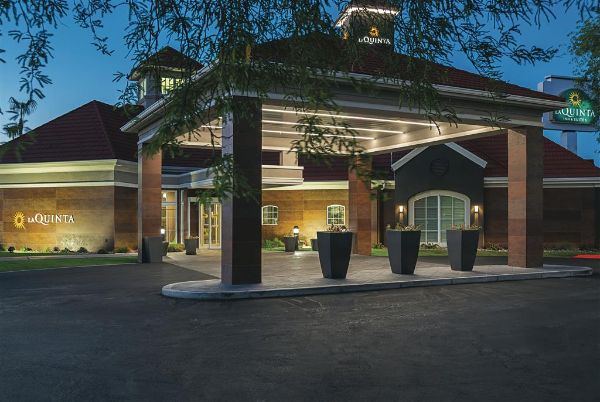 La Quinta Inn & Suites By Wyndham Phoenix Chandler - Phoenix, AZ