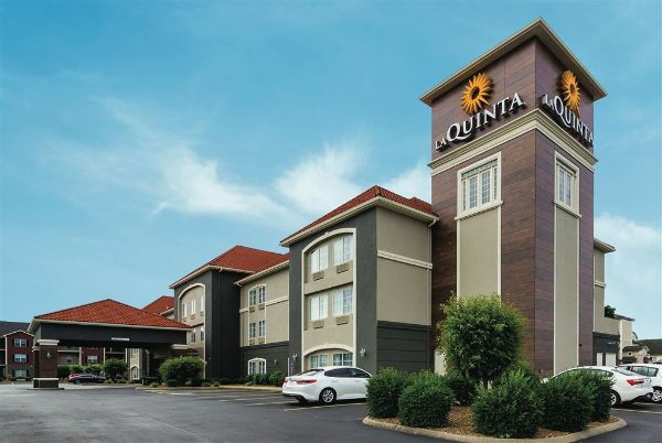 La Quinta Inn & Suites By Wyndham Bowling Green - Bowling Green, KY