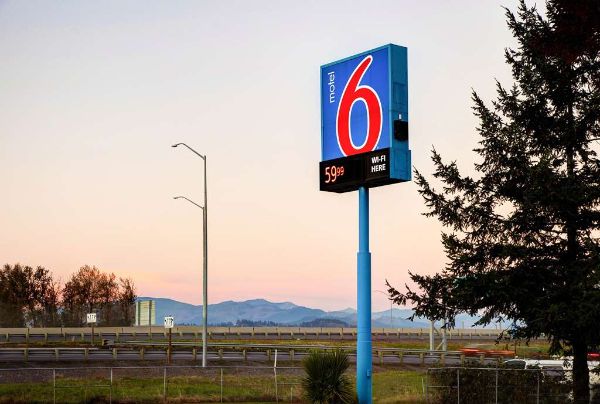 Motel 6 Portland East - Troutdale -