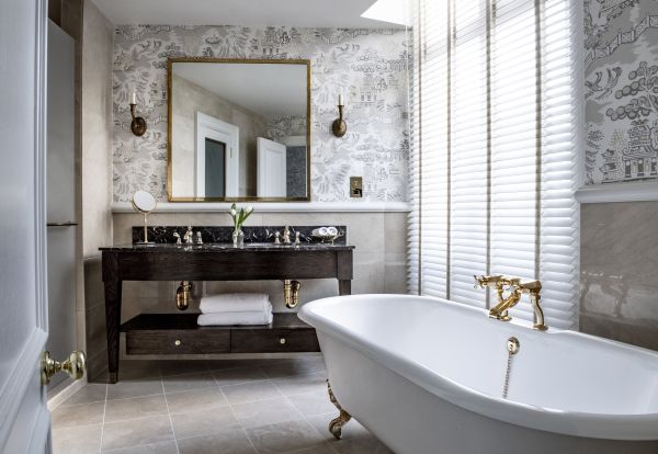 The Kensington - Chelsea