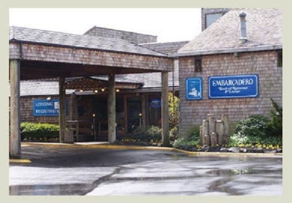 Embarcadero Resort Hotel And Marina - Newport, OR