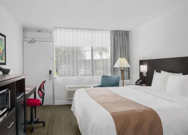 Quality Inn South at The Falls - 3 HRS star hotel in Miami (Florida)