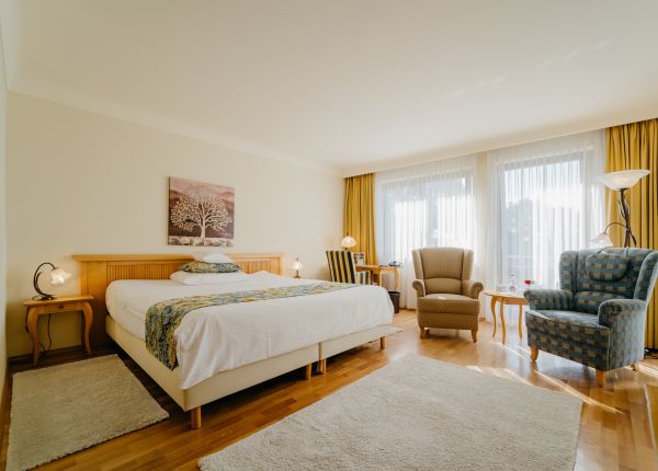 Hotel Waldkrug in Delbrück - HOTEL DE