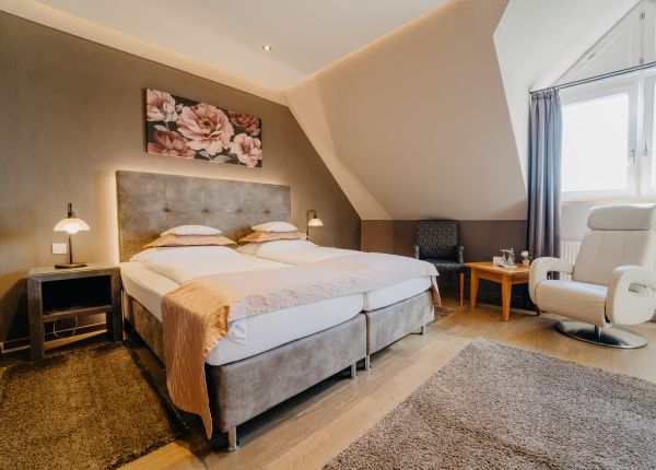 Hotel Waldkrug in Delbrück - HOTEL DE