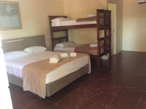 Spanish Lace Motor Inn - Townsville City