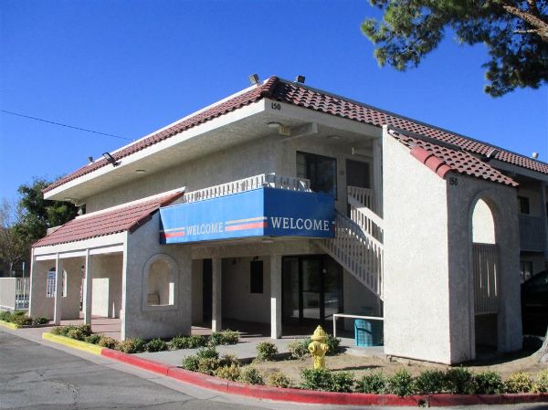 Ca Studio 6 Barstow - Barstow, CA