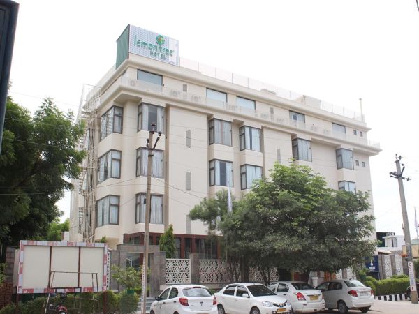 Lemon Tree Hotel Alwar - Alwar