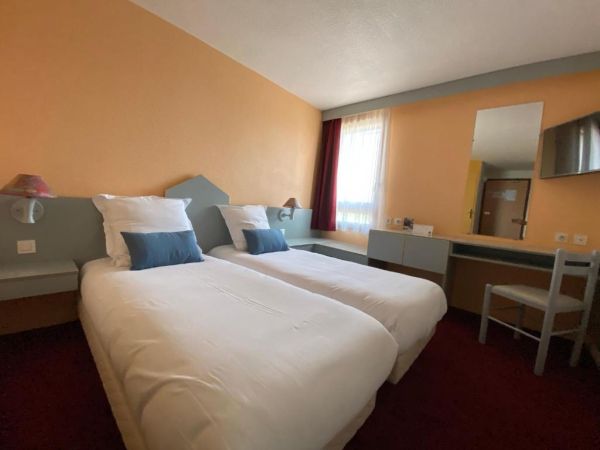 Brit Hotel Essentiel Moulins Avermes - Allier