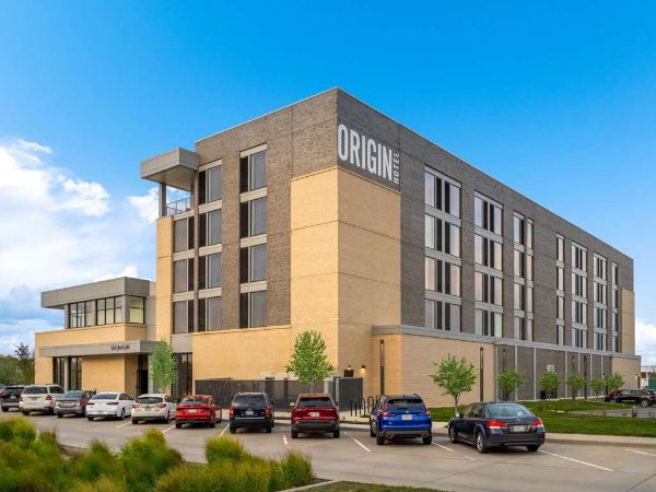 A Wyndham Hotel Origin Kansas City Riverfront - Kansas City, KS