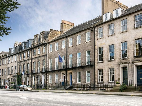 Travelodge Edinburgh Central Queen Stree - Edimburgo
