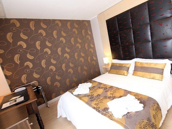 Mende  Hôtel Du Pont Roupt The Originals Boutique - Mende