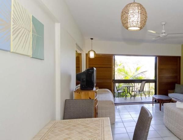 Anchorage On Straddie - North Stradbroke Island