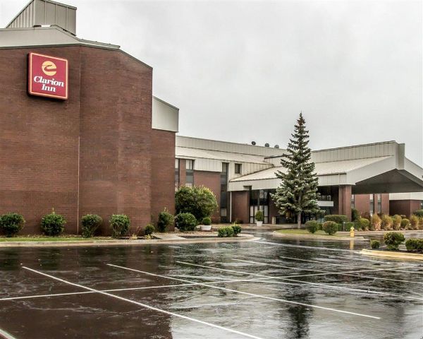 Clarion Inn I-94 Near Expo Center - Kalamazoo, MI