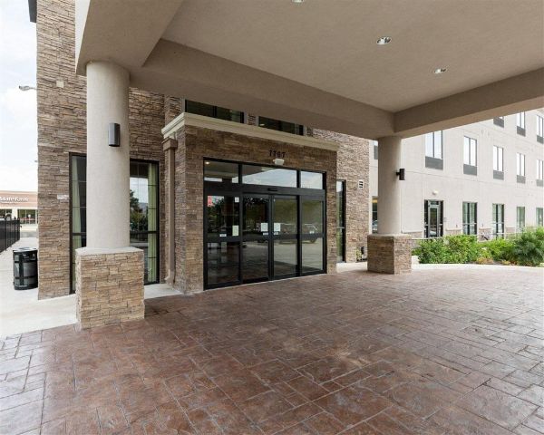 Comfort Suites Near Westchase On Beltway 8 - Stafford, TX