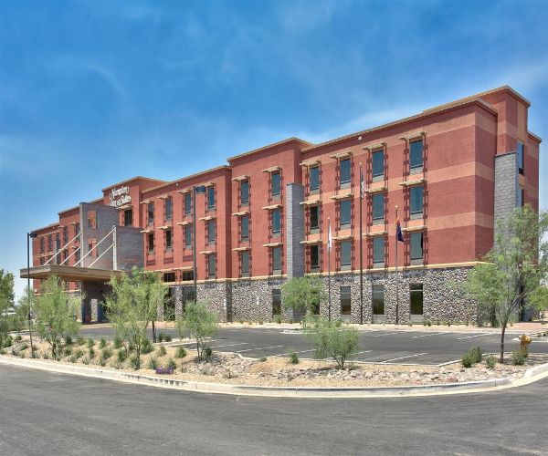 Hampton Inn & Suites Scottsdale At Talking Stick - Scottsdale, AZ