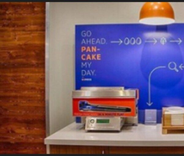 Holiday Inn Express Minneapolis West - Plymouth By Ihg - Plymouth, MN