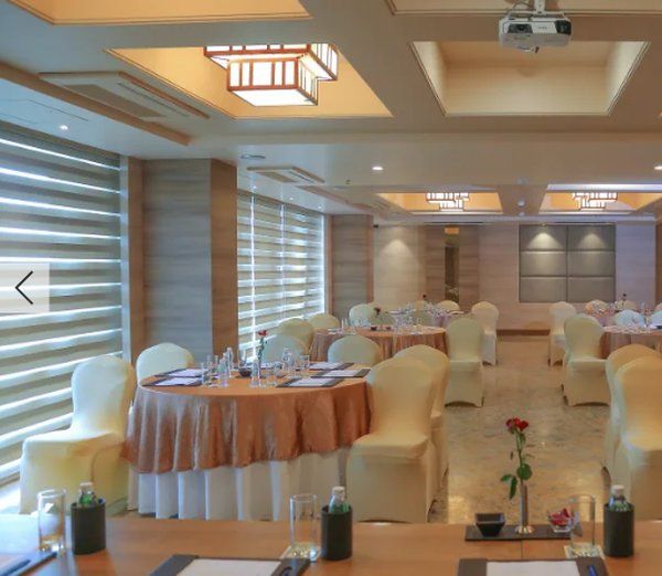 Efcee Sarovar Premiere Bhavnagar - Bhavnagar