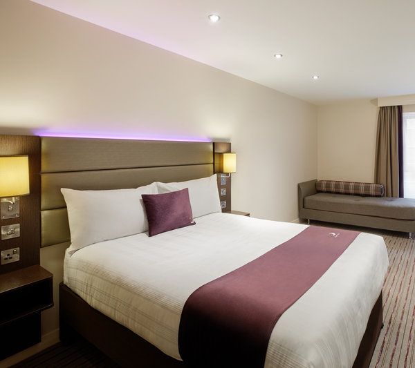 Premier Inn Halifax South - Halifax