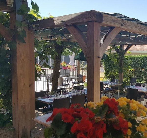 Cruzel Logis - Cantal