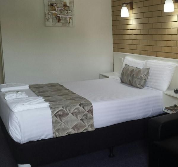 Chermside Motor Inn - Brisbane