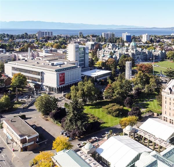 Doubletree By Hilton Hotel & Suites Victoria - Victoria