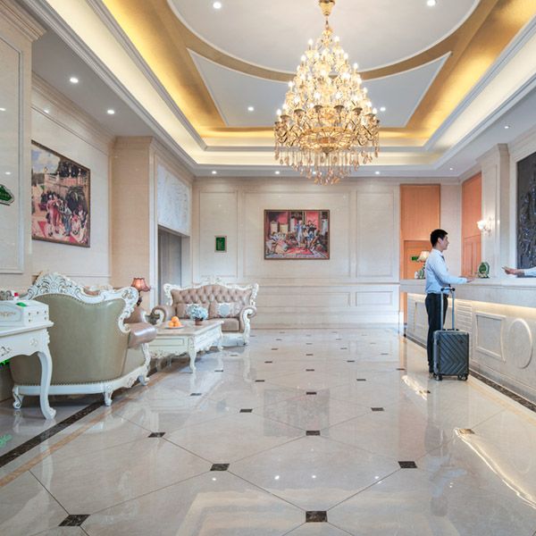 Vienna Hotel Ankang Jiangnan Wuyue Plaza Store Ankang Jiangnan - Ankang