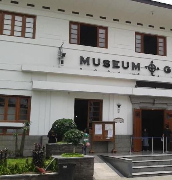 D'best Hotel Sofia Bandung - Bandung