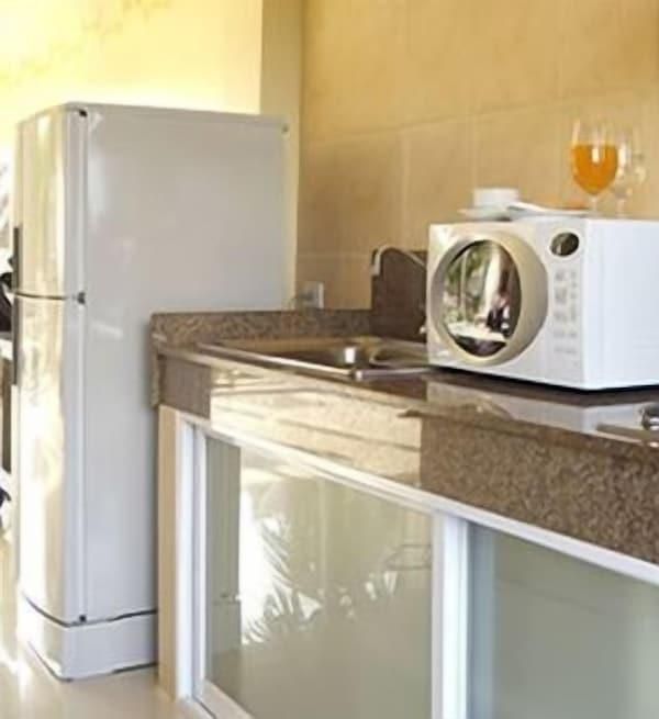 Villa Thongbura - Pattaya