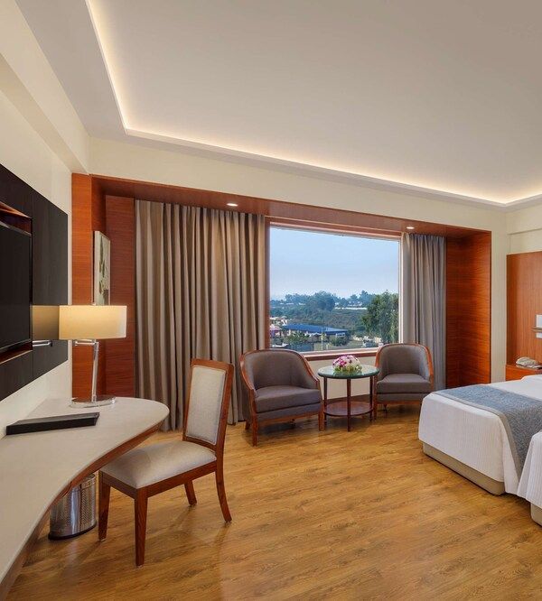 Viraj Sarovar Portico Jammu Nh-1 Bari Brahmana, Jammu-181133 - Jammu